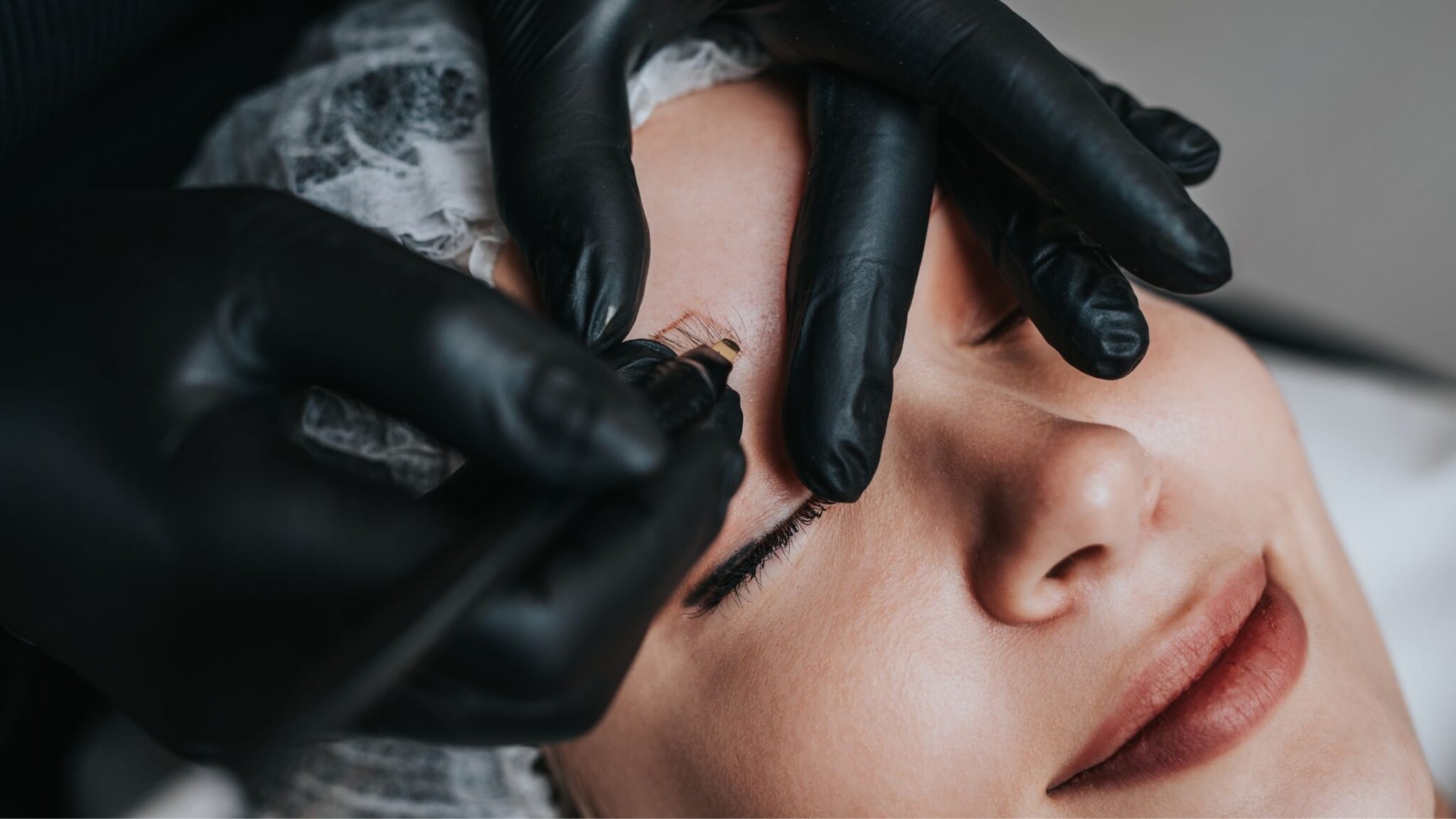 Microblading Eyebrows: Microblading, Microshading, and Microfeathering ...